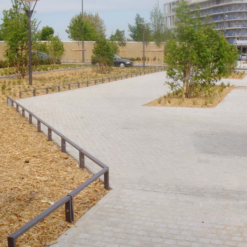 Lisses basses - mobilier urbain sur mesure